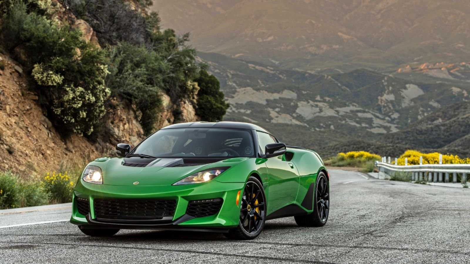 10 Best 6-Speed Cars in Production Today | 6speedonline