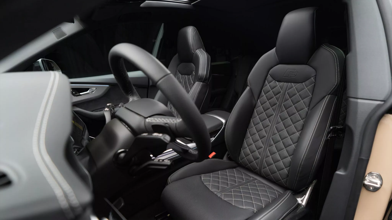 Audi SQ8 Tuned by ABT Has Aggressive Styling and More Power than the RS ...