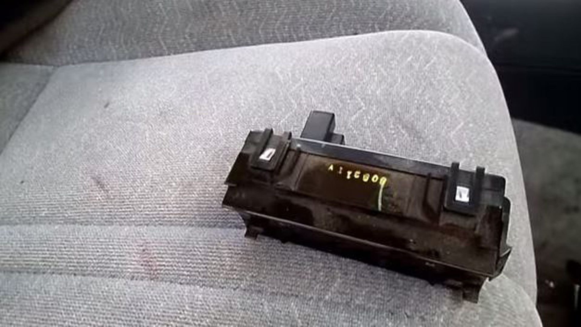 Toyota Camry 1997-2001: How to Replace Clock | Camryforums