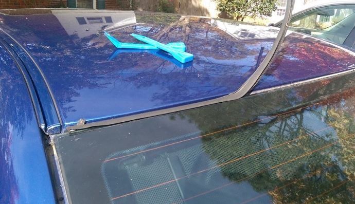 Toyota Camry: How to Install Windshield Molding | Camryforums