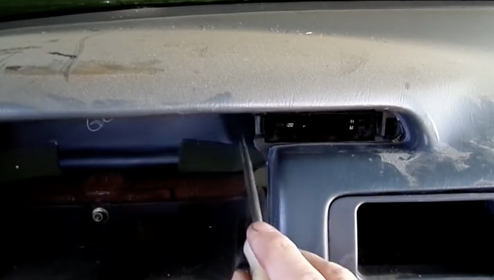 Toyota Camry 1997-2001: How to Replace Clock | Camryforums