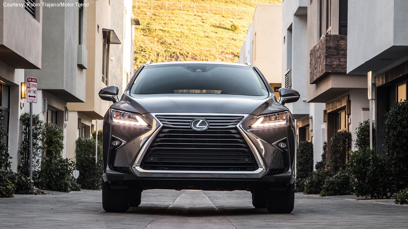 Daily Slideshow: Motor Trend Takes the RX 350L Out for a Test Drive ...