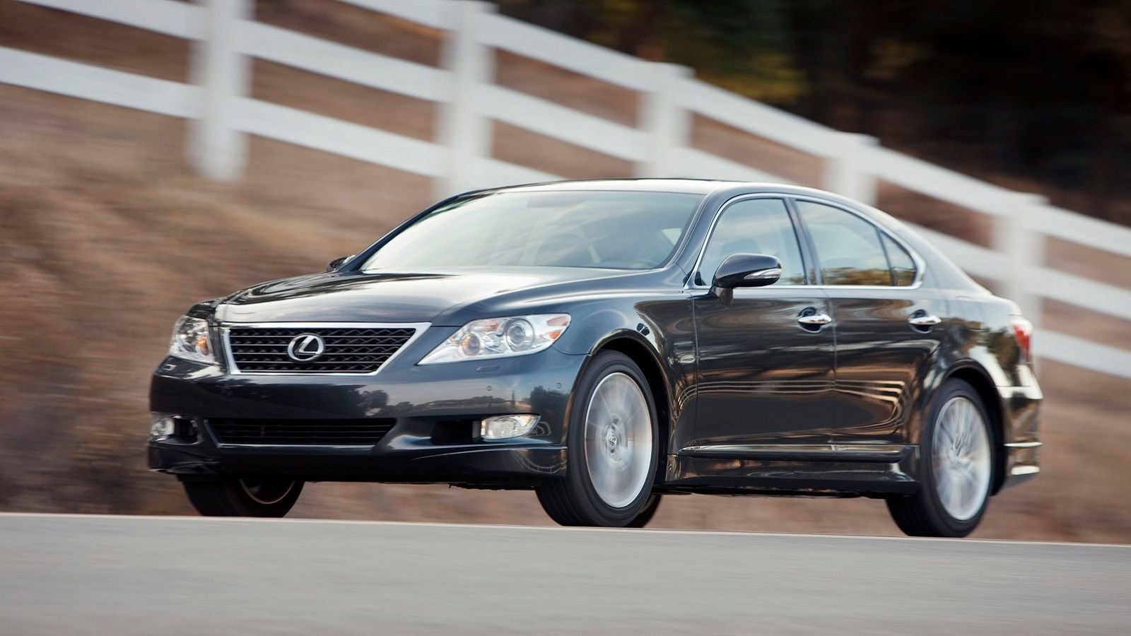 LS400 vs LS430 vs Toyota Avalon: Which is Best? | Clublexus