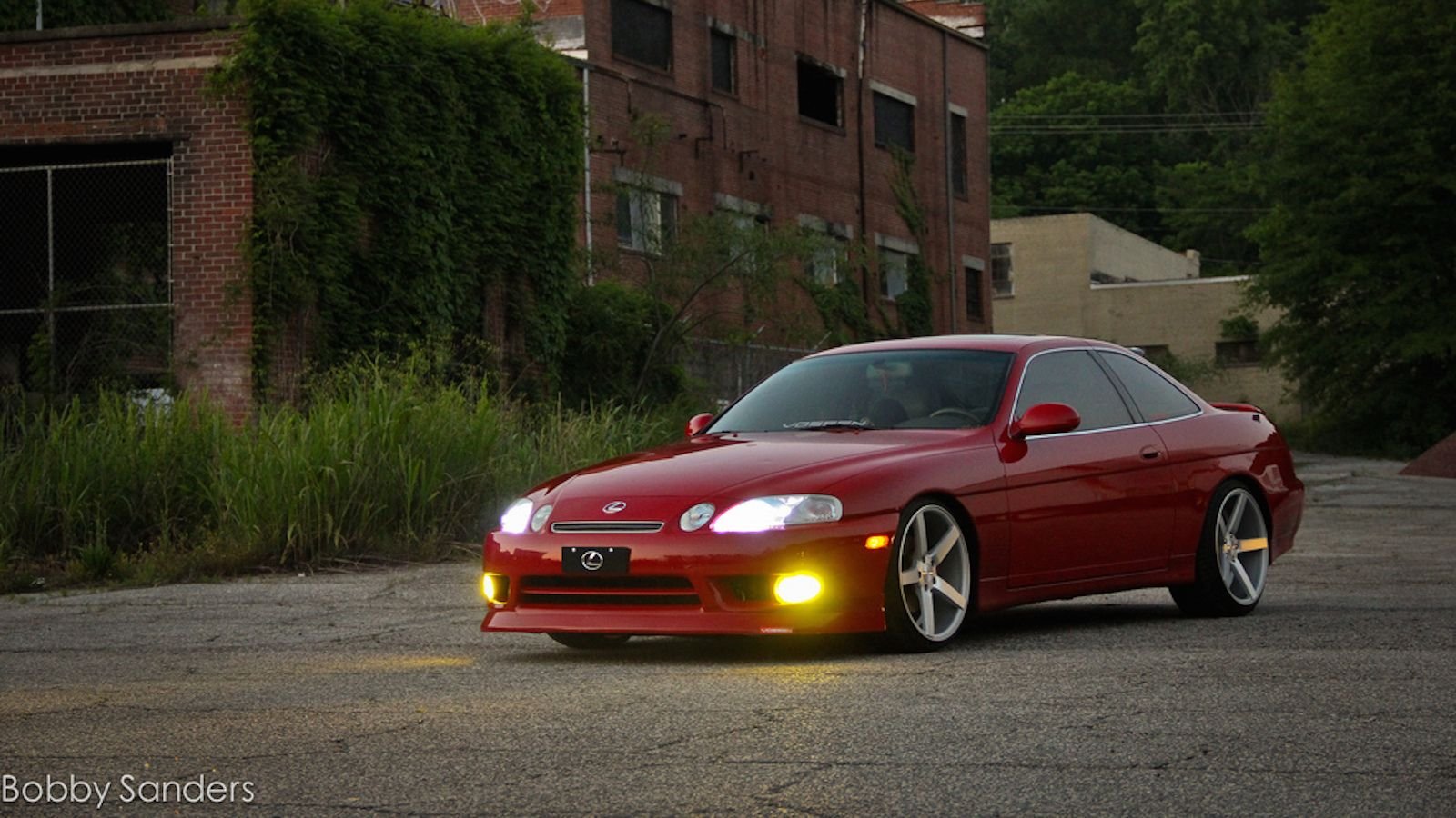 Aggressively Lowered SC 300s for a Tuesday | Clublexus