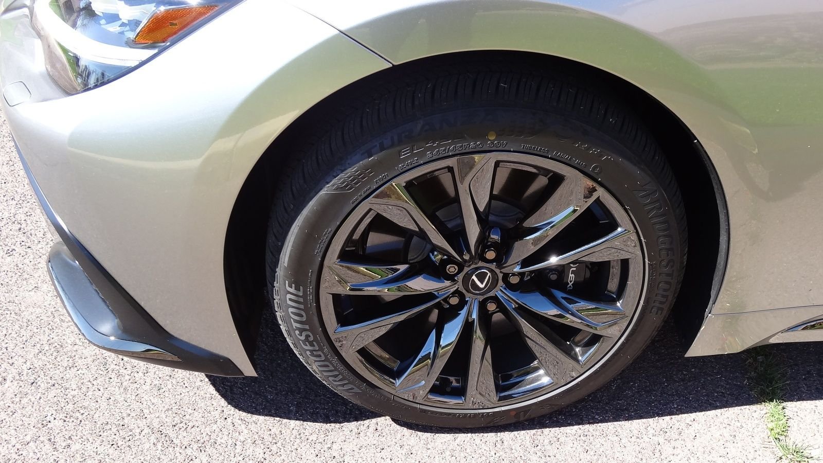 2023 Lexus LS500 V6 Twin Turbo Sedan: A Closer Look | Clublexus