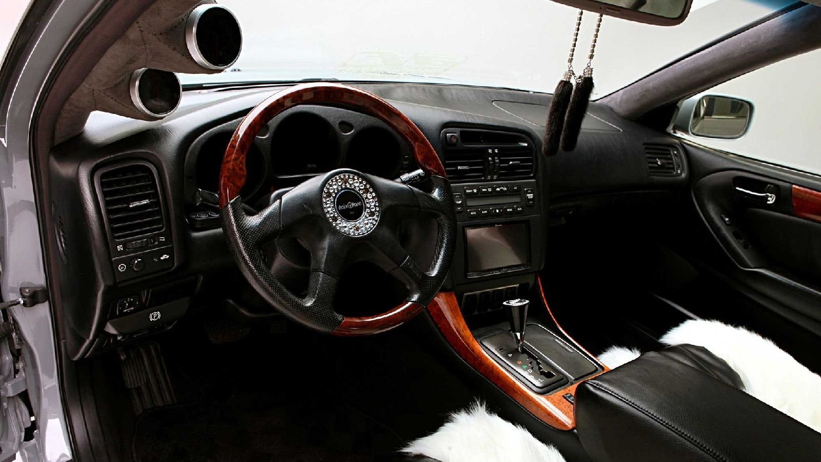 Daily Slideshow: This GS300 Parties Like it's 1999 | Clublexus