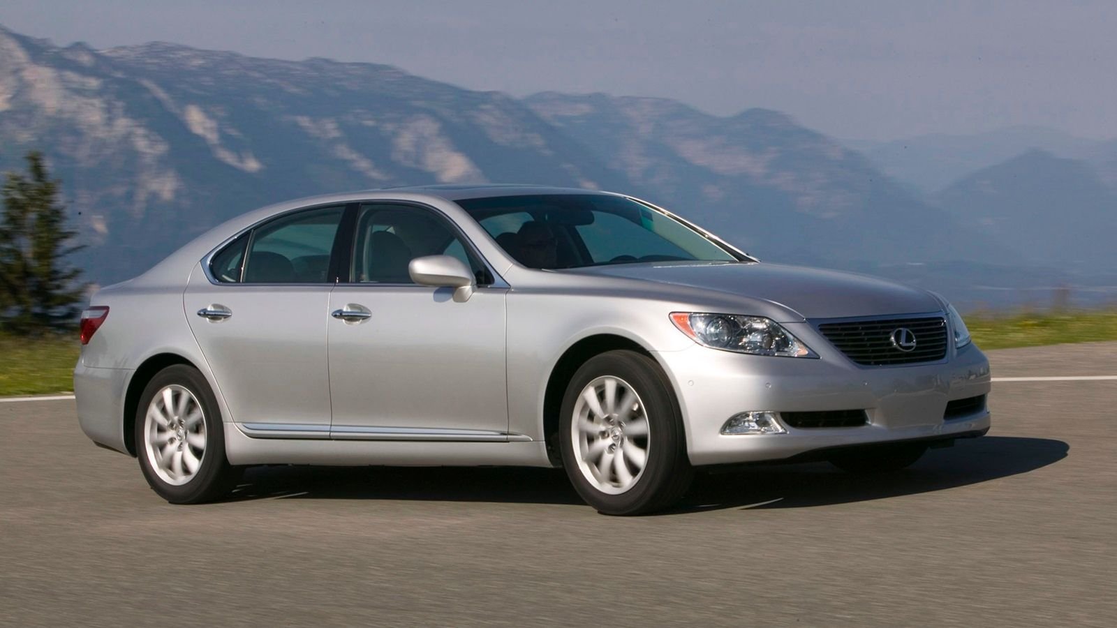 The Best & Worst Versions of 5 Iconic Lexus Models | Clublexus