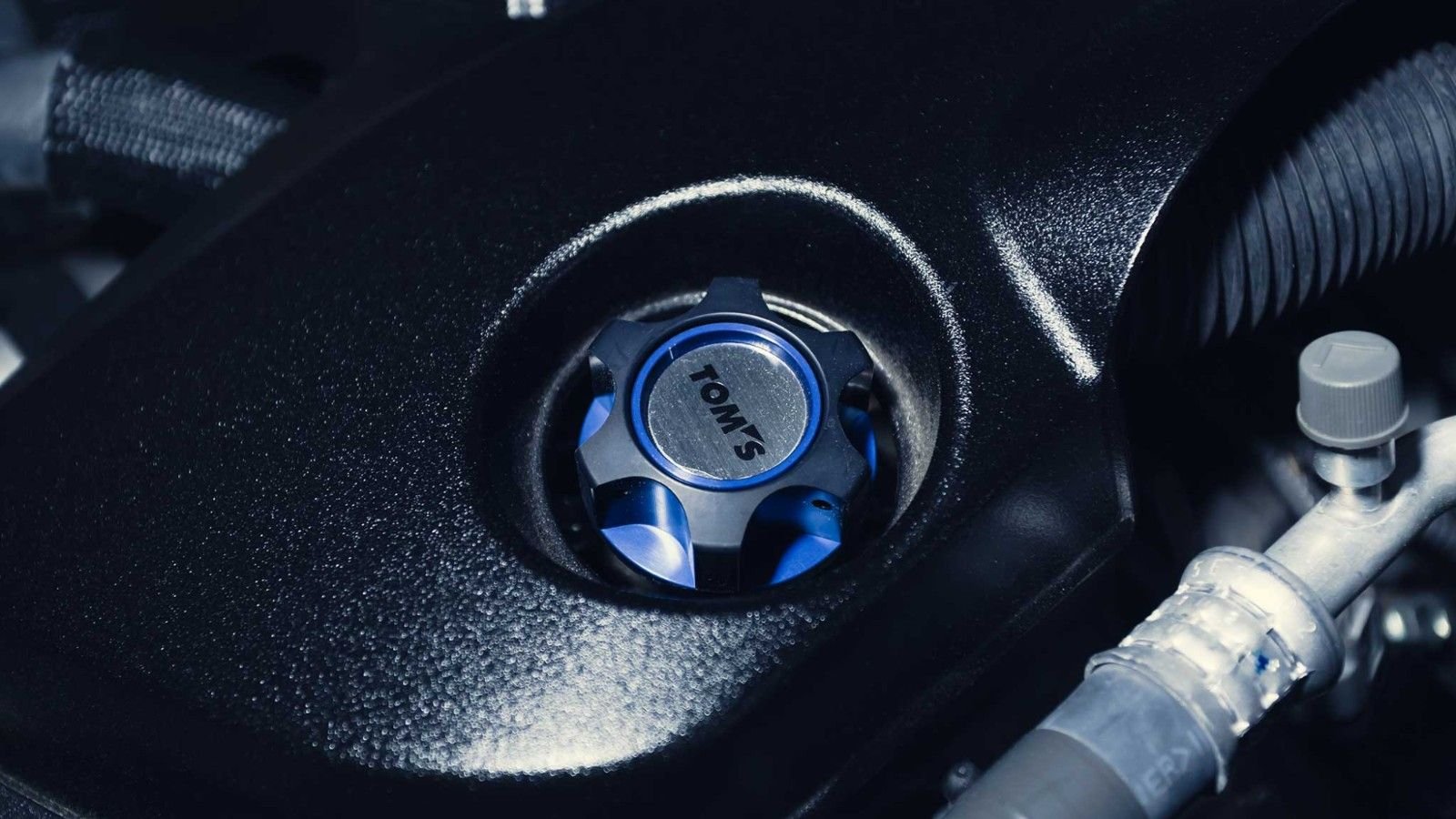 Wicked Nebula Gray GS F Packs Lots of JDM Goodies | Clublexus