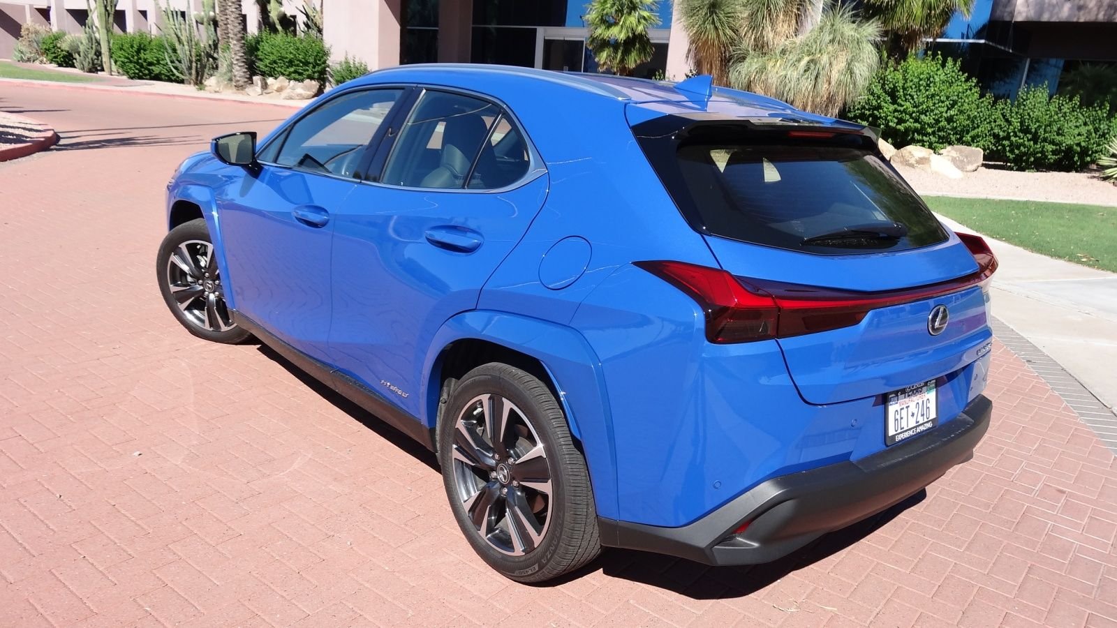 2022 Lexus UX250h Hybrid: A Closer Look | Clublexus