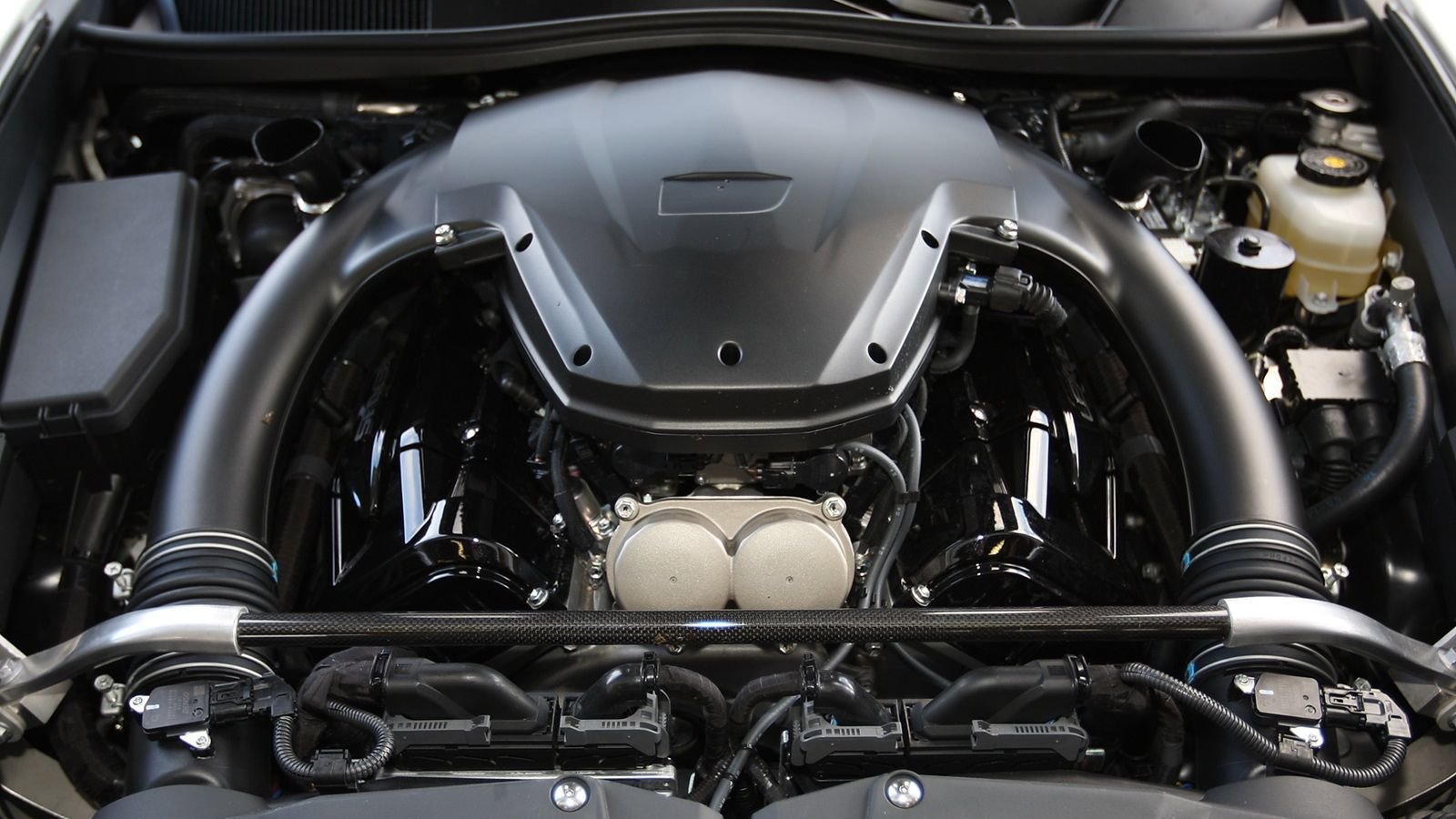 5 Reasons the LC 500 is BETTER Than the LFA (5 Reasons NOT) | Clublexus