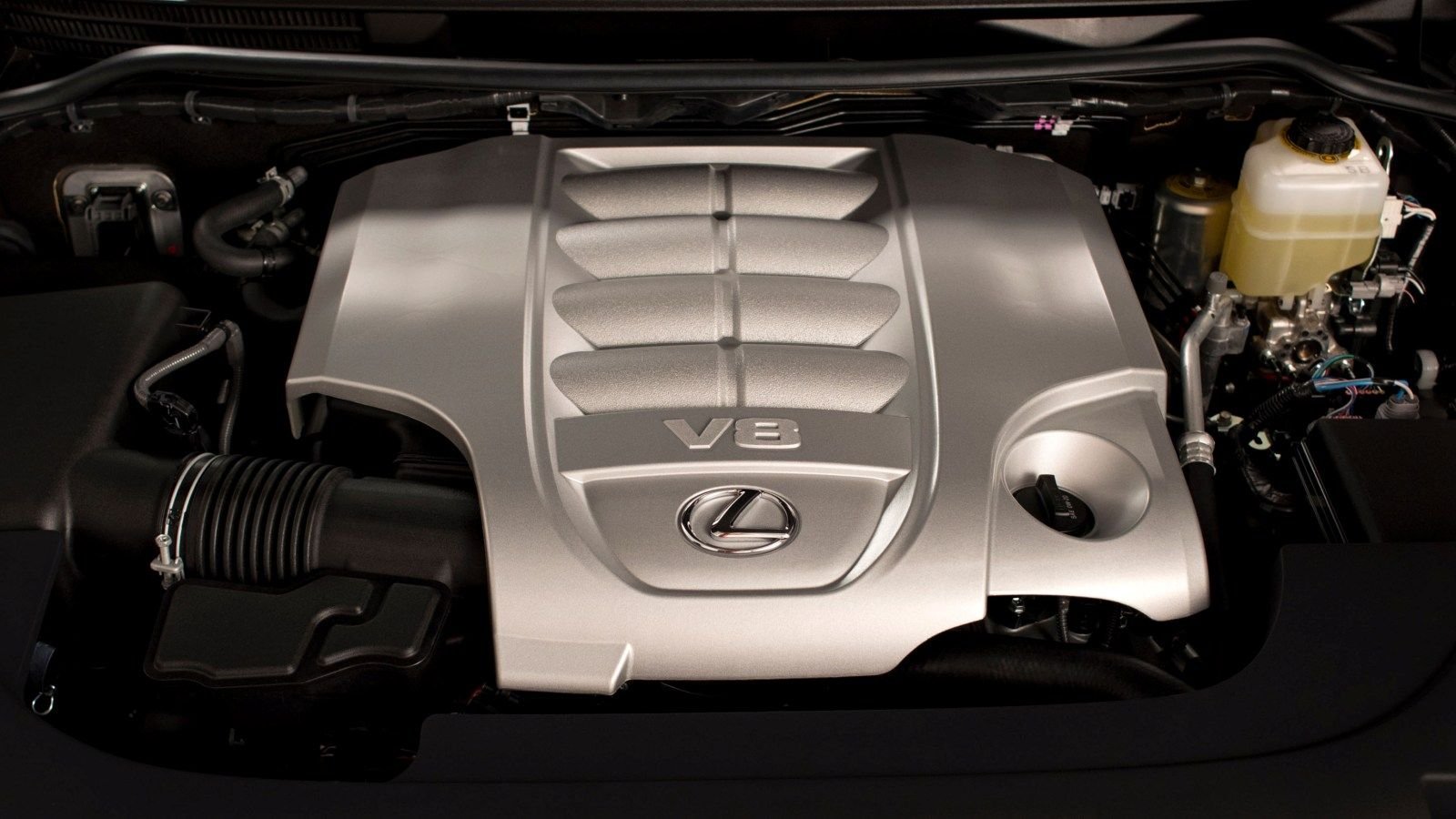 2018 Lexus LX570 SUV On and Off Road | Clublexus