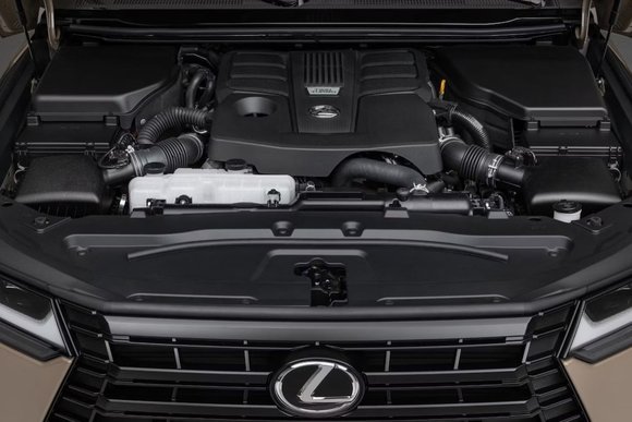 Lexus GX vs. LX - CarsDirect