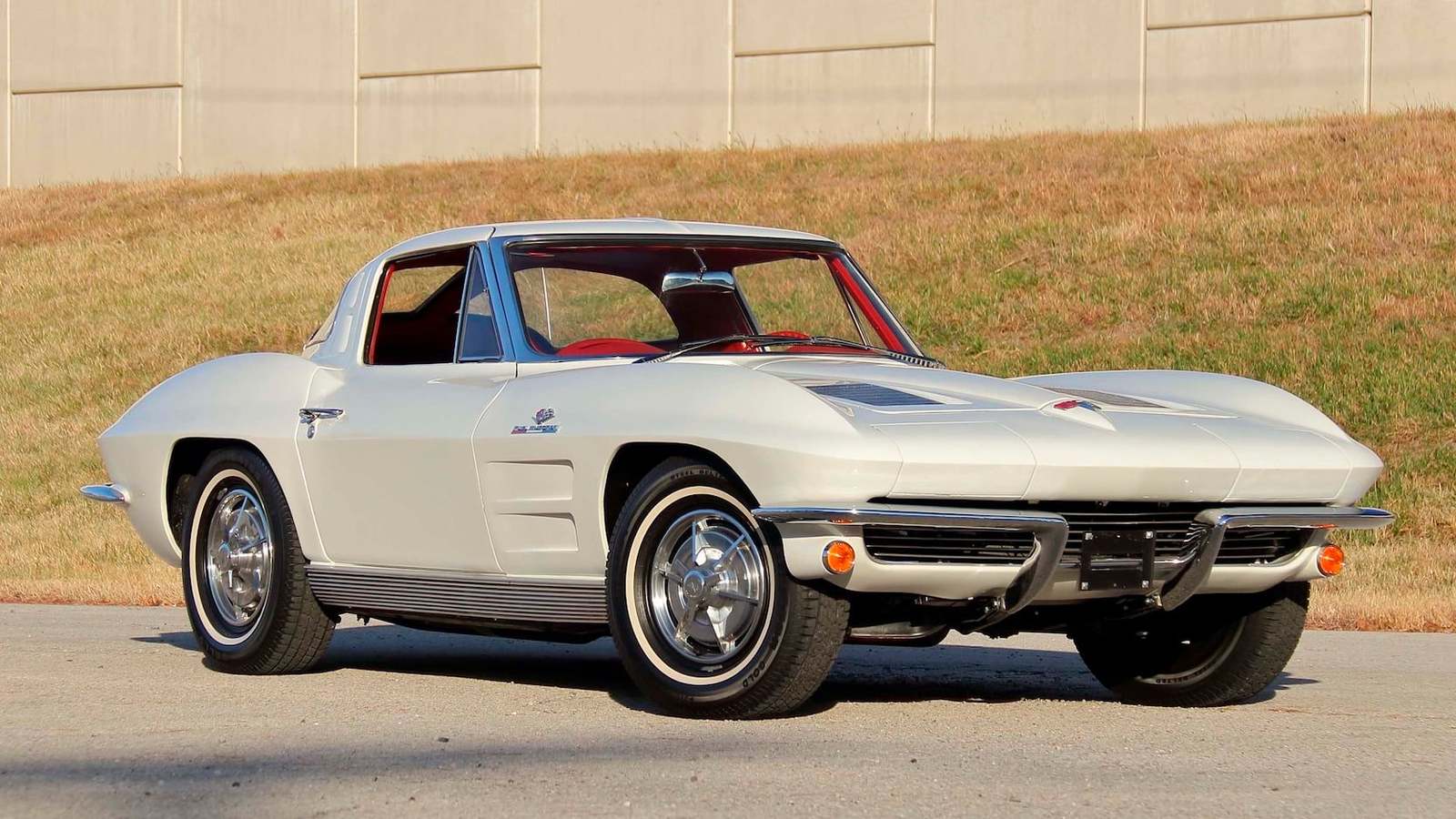 Artist Creates a Split-Window C8 to Pay Tribute To The Past | Corvetteforum