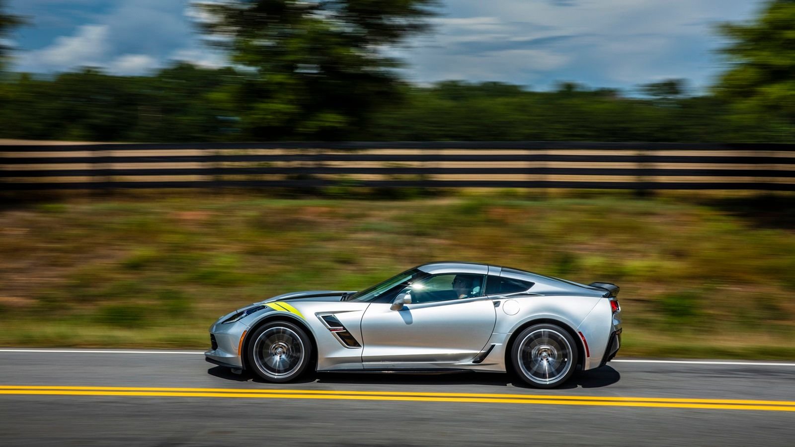 10 Reasons Why the C7 Grand Sport is the Best Corvette Ever Made ...