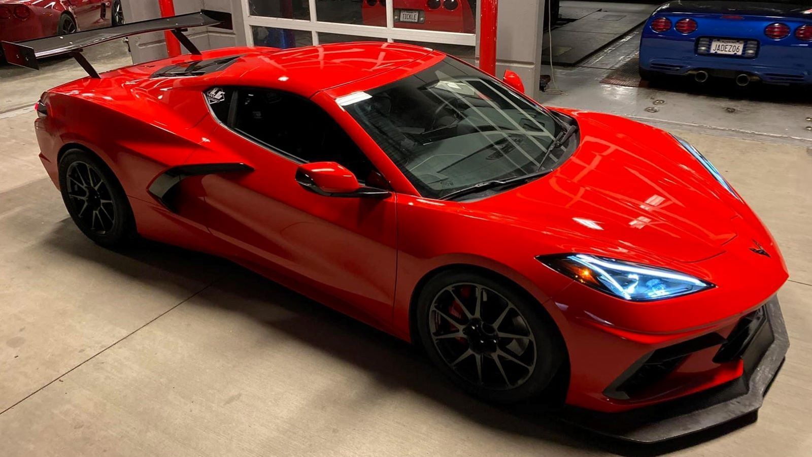 LG Motorsports Builds the Biggest C8 Wing Around | Corvetteforum