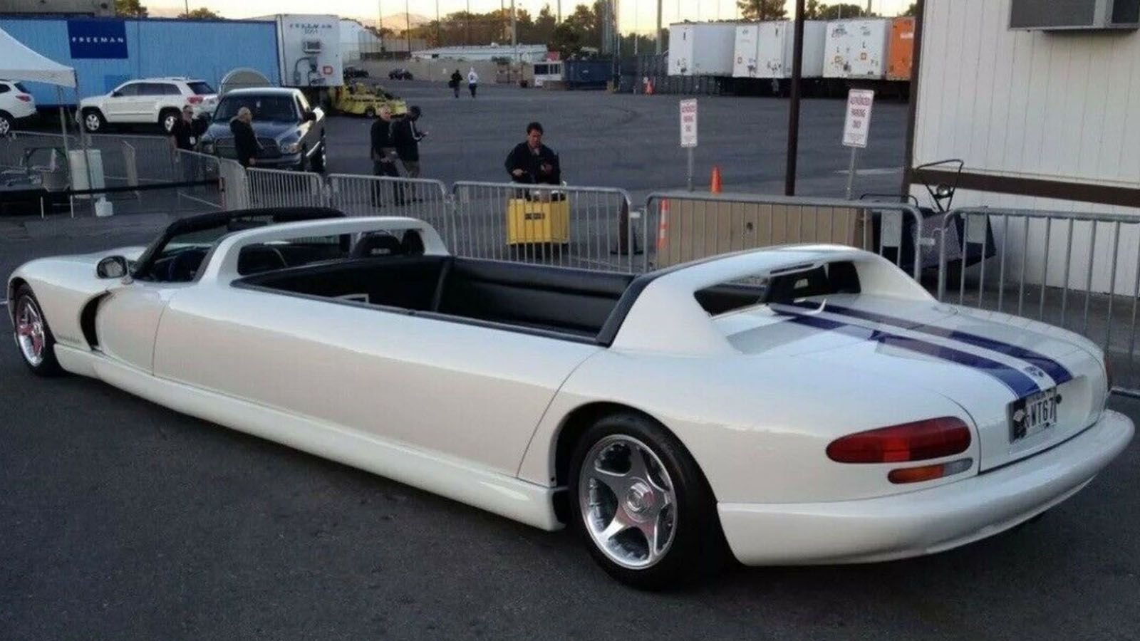 Throwback Thursday: Viper Limo is as Strange as it is Undesirable ...