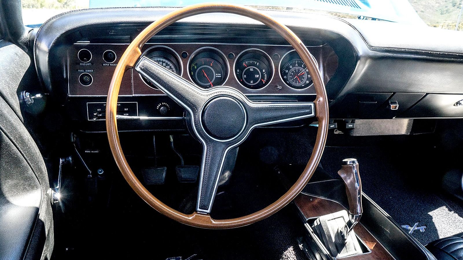 Slideshow: This B7 Beauty Can Be Yours Through Russo and Steele ...