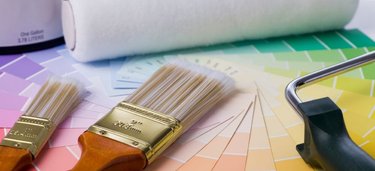 2 Techniques for Matching Paint | DoItYourself.com