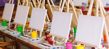 How to Set up Group Painting Sessions for Fun and Profit | DoItYourself.com