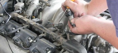 How to Remove a Diesel Fuel Injector | DoItYourself.com