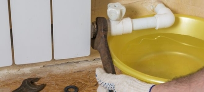 How to Repair Steam Heat Radiator Problems | DoItYourself.com