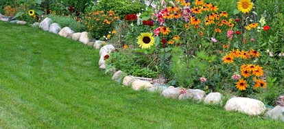 How to Build a Stone Paver Flower Bed | DoItYourself.com