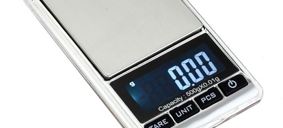 How to Calibrate a Digital Pocket Scale Without Weights | DoItYourself.com