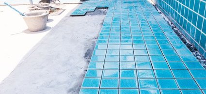 How to Lay Pool Tiling | DoItYourself.com