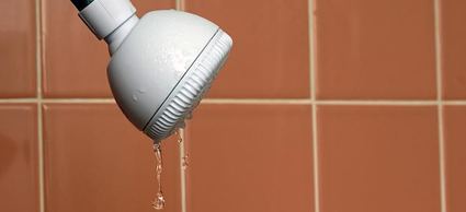 How to Test for a Faulty Mixing Valve in a Shower | DoItYourself.com
