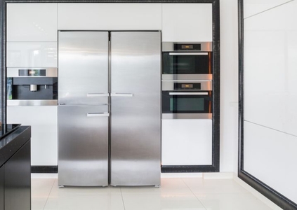 Keep A Frost-Free Fridge From Leaking Water | DoItYourself.com