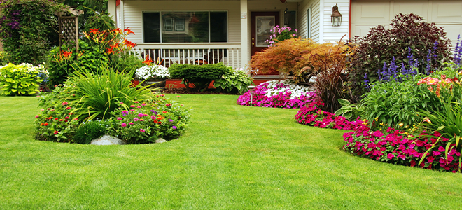 10 Exterior Home DIY Resolutions | DoItYourself.com