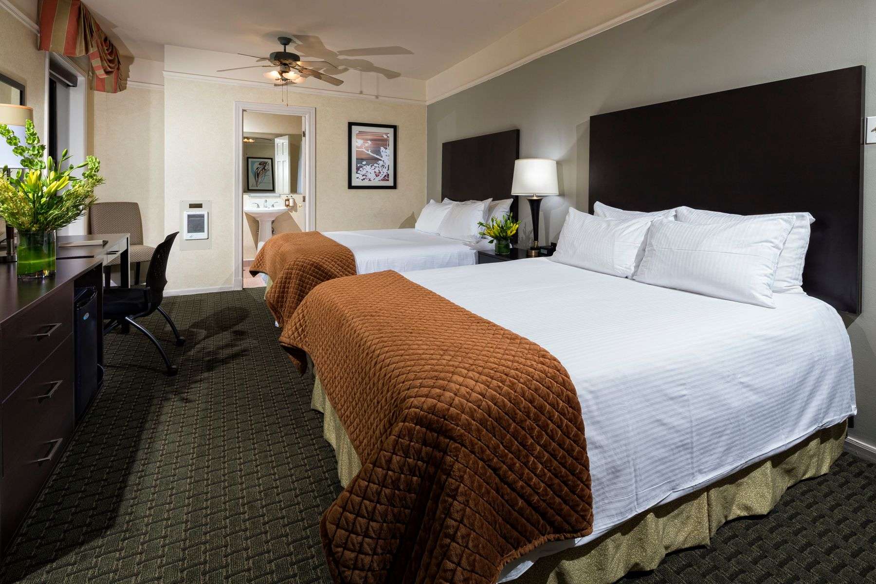 The Willows Hotel Chicago Expert Review | Fodor’s Travel