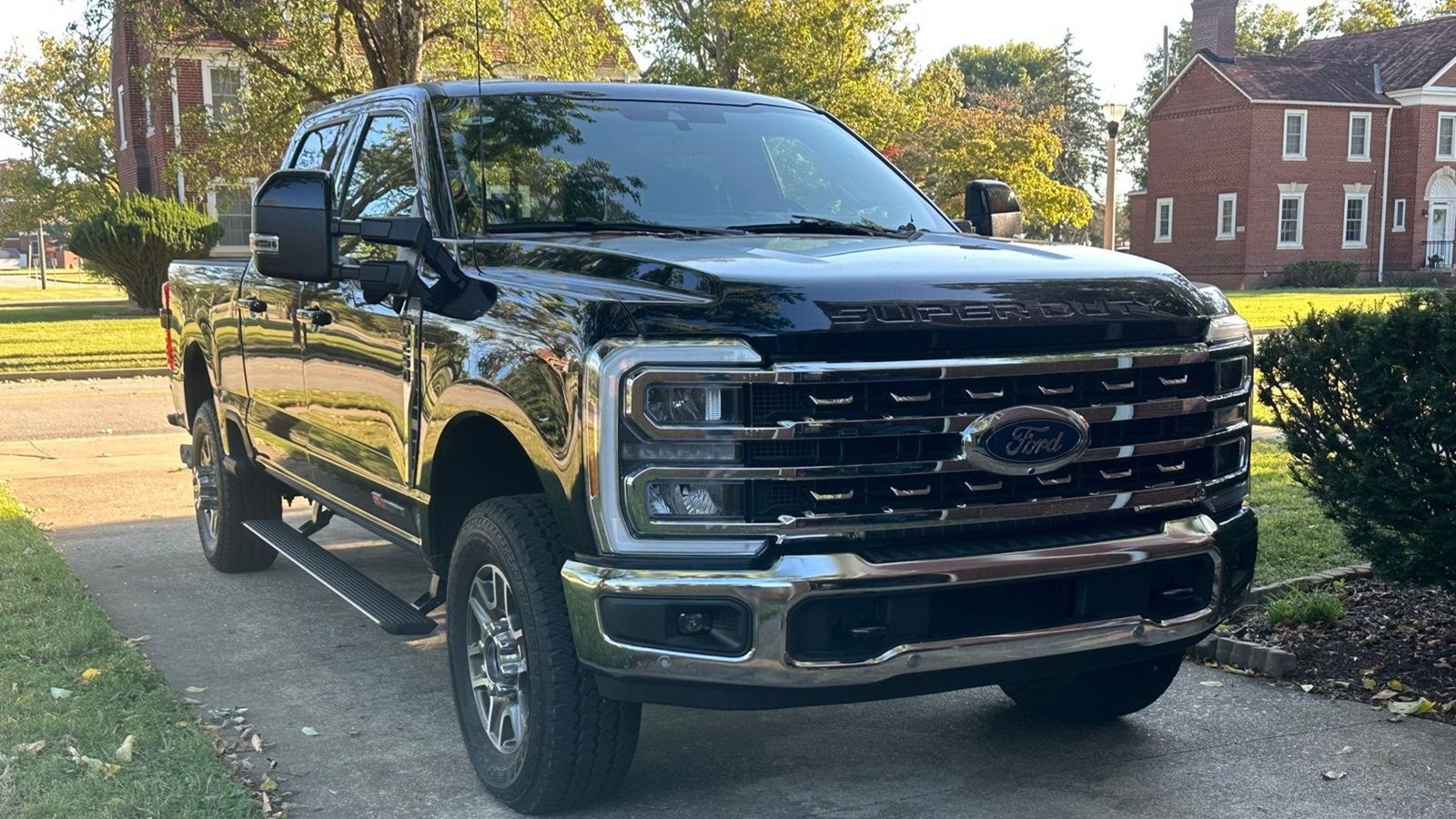 Top 10 Things New Super Duty Owners Do With Their Trucks! | Ford-trucks