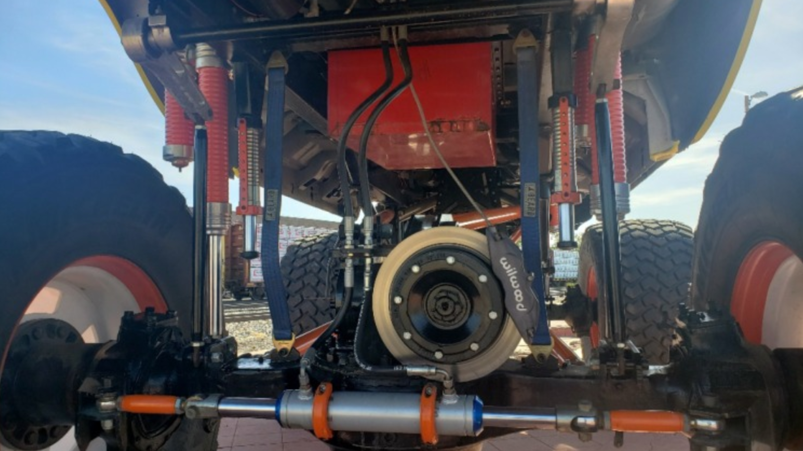 Ford F-250 Monster Truck Is the Key to Your Childhood Dreams | Ford-trucks