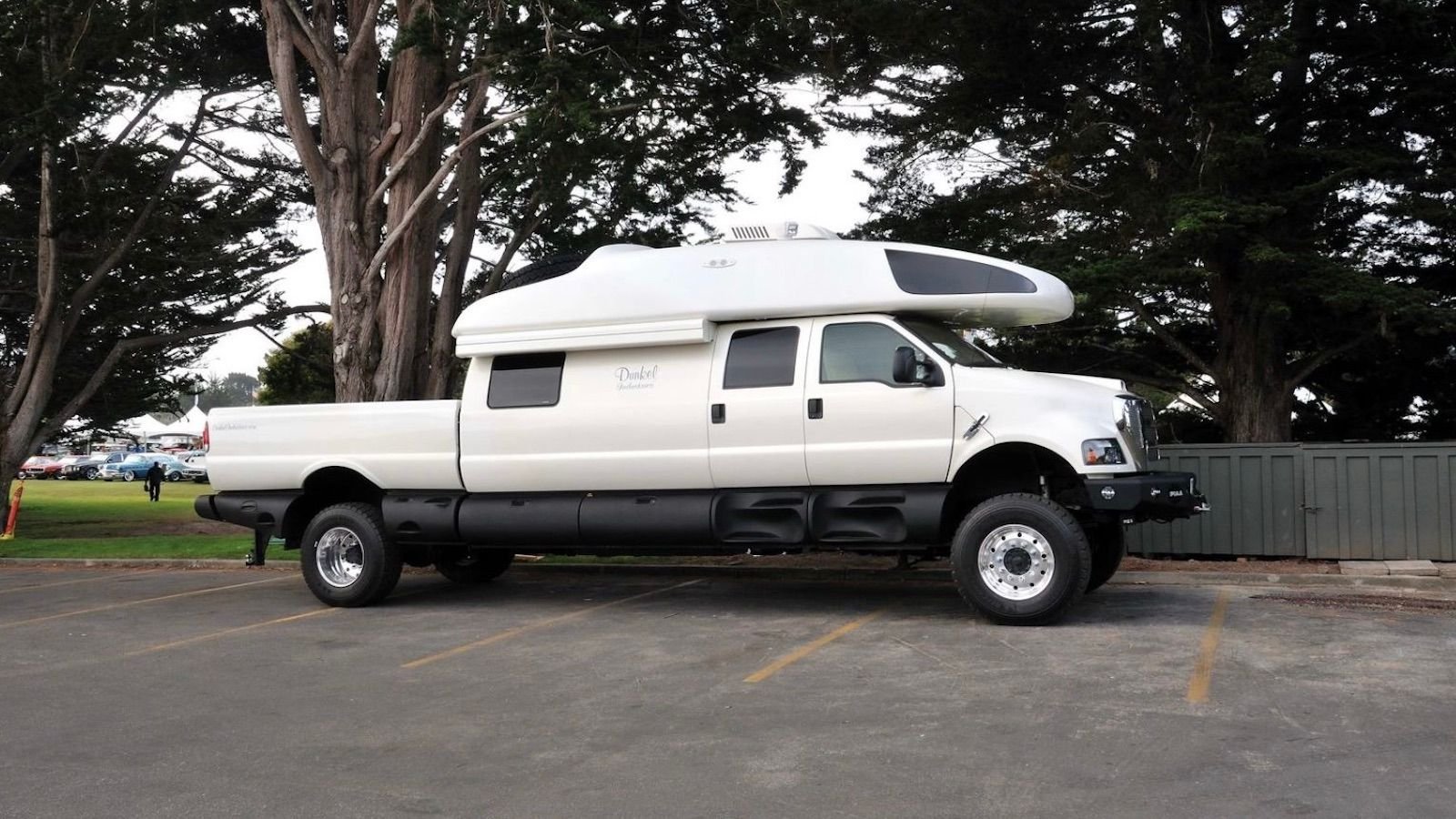 Ford F-750 Motorhome Is a $6 Million Dollar Behemoth | Ford-trucks