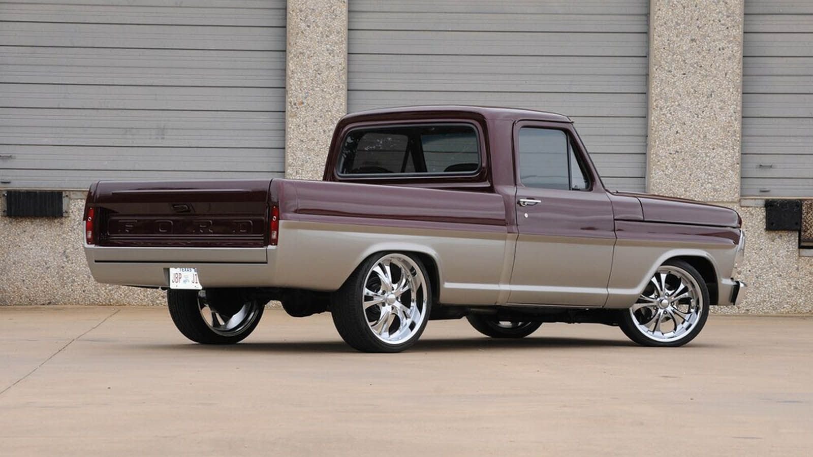 1968 F-100 Restomod Keeps It All in the Family | Ford-trucks