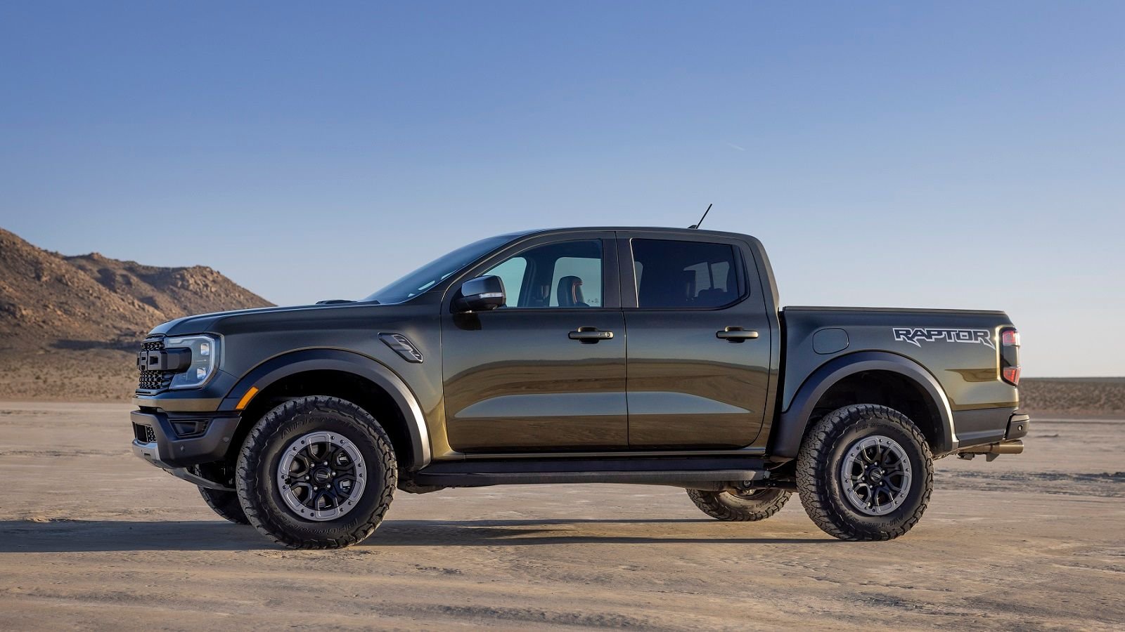 The Best Ford Trucks for the Money (Maverick, Ranger, F-150, Super Duty ...