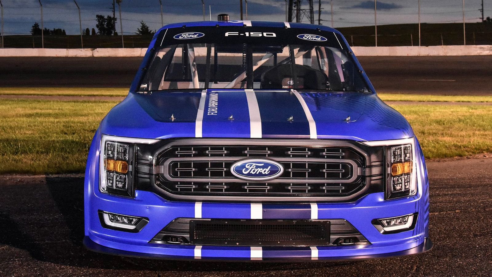 Ford's New Composite NASCAR Truck is Holding Its Own | Ford-trucks