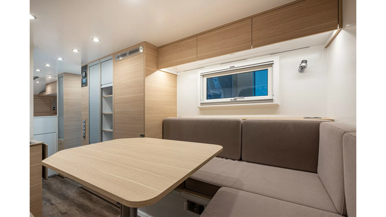 6 Wheel Krug Expedition RV Will Take You Anywhere You Need to Go | Ford ...