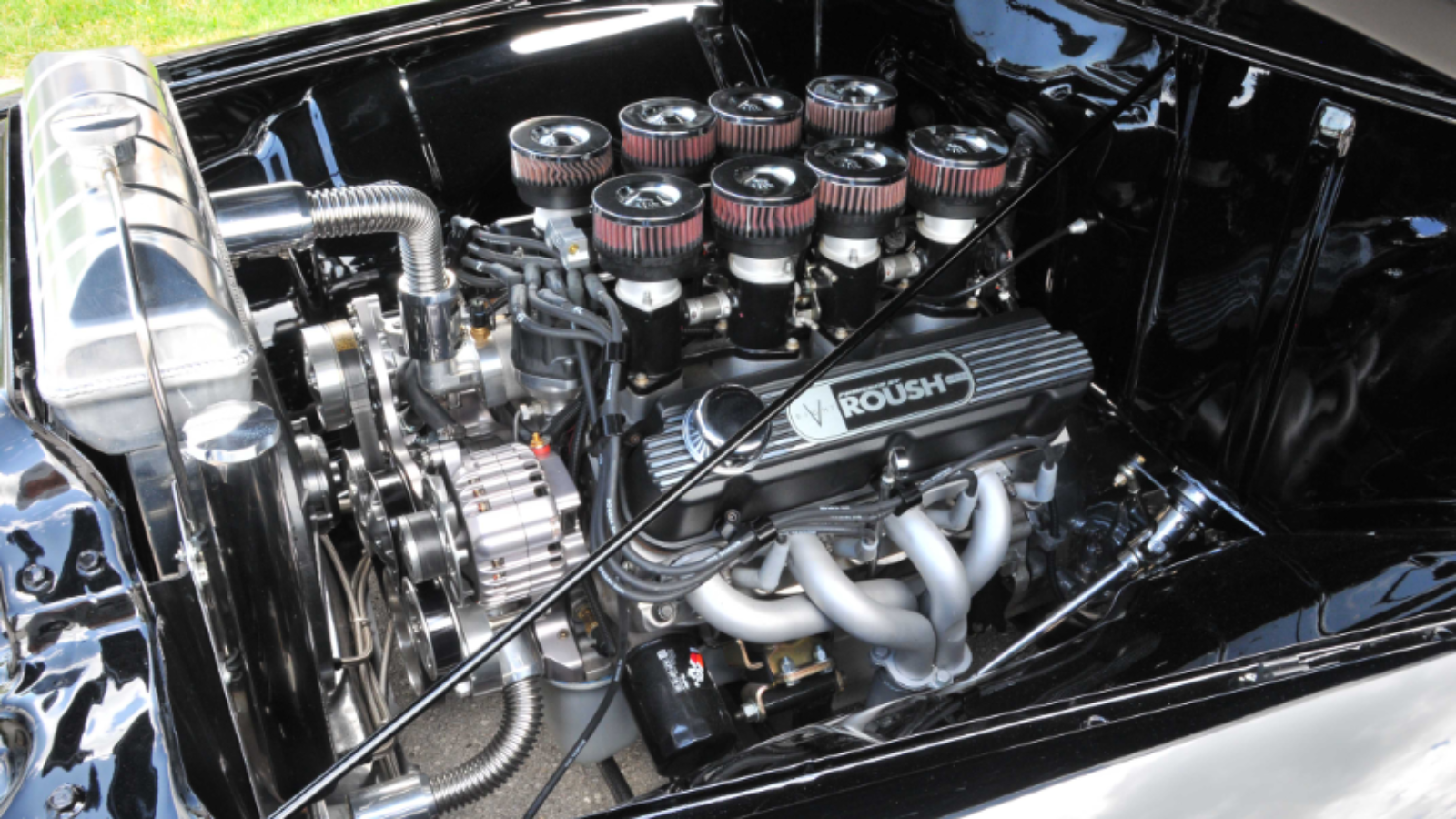 1956 Ford F-100 Restomod is All Show and All Business | Ford-trucks