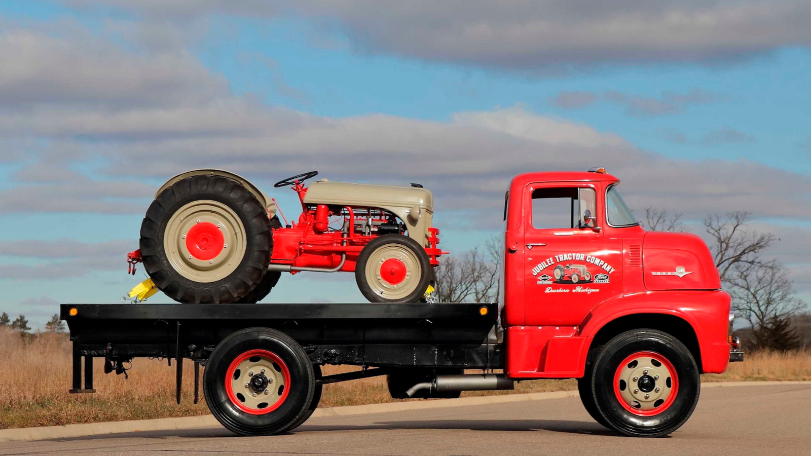 1956 COE and Tractor Combo Makes One Tasty Duo | Ford-trucks