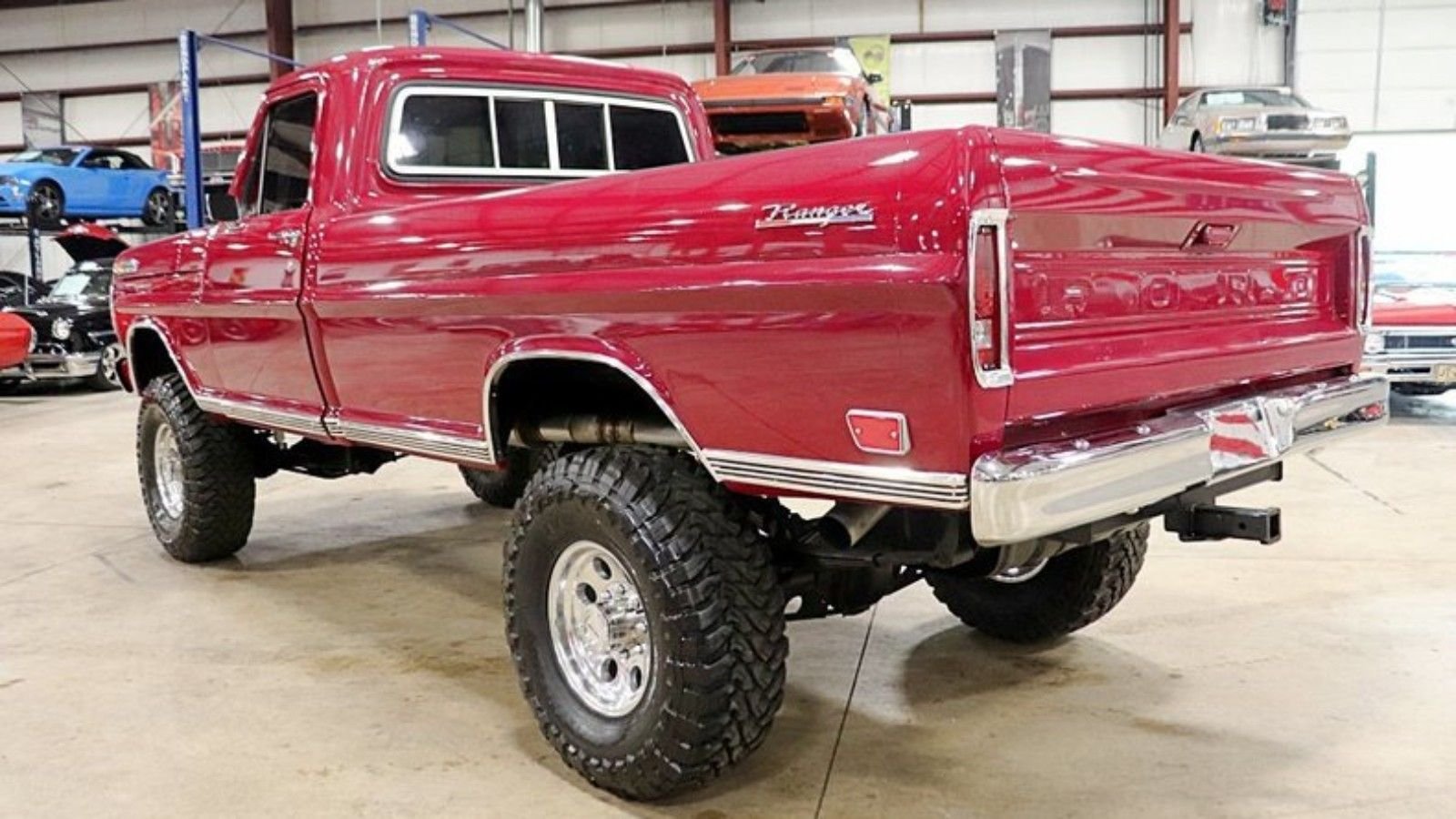Restored Ford F-250 Packs a Mighty Punch Under the Hood | Ford-trucks