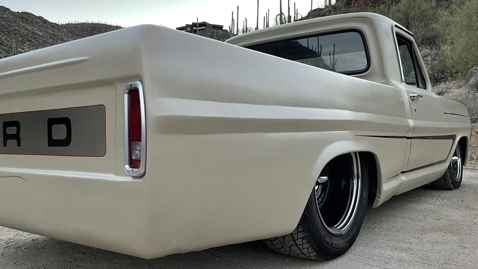 Smooth Touches for Outlaw-Modified Dropped F-100 | Ford-trucks