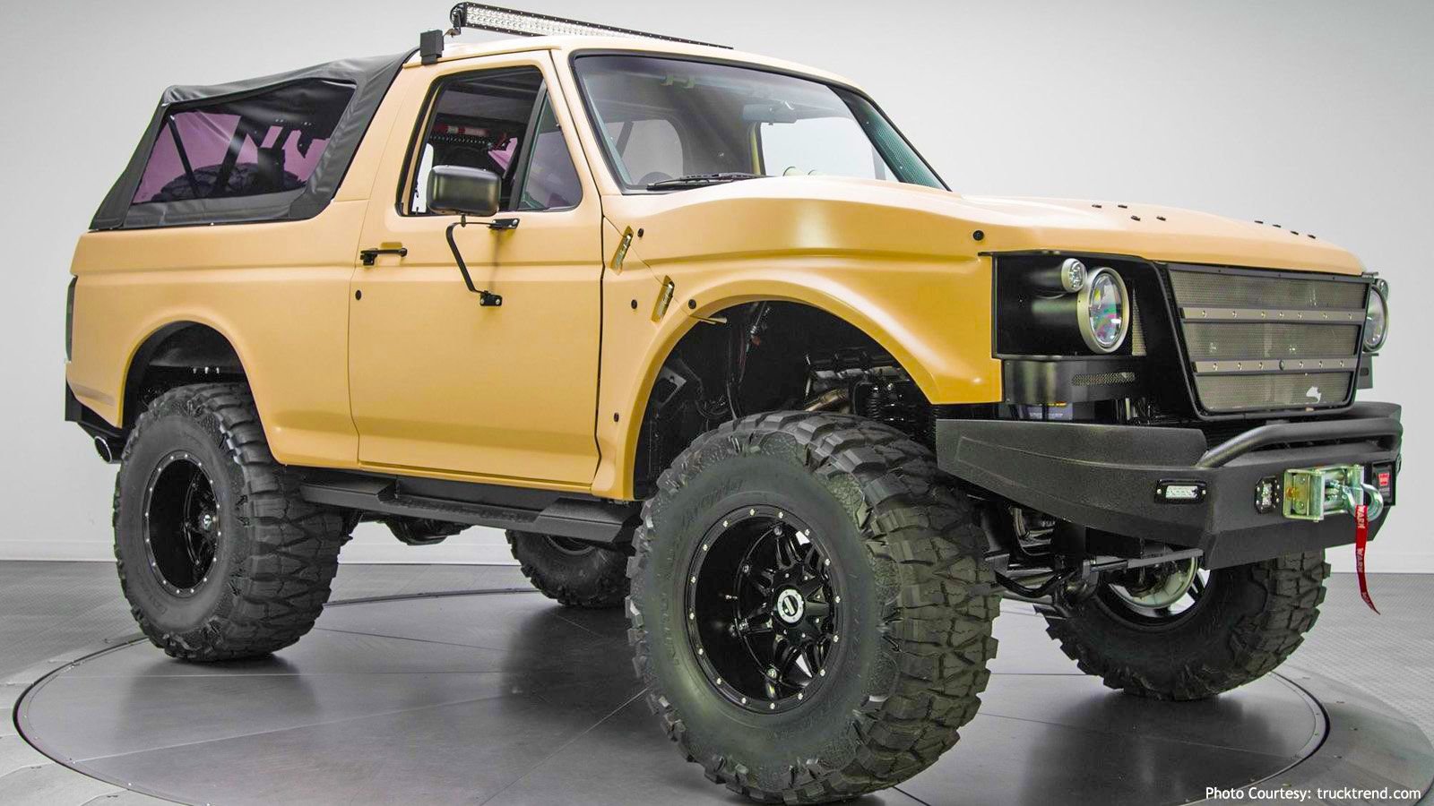 Custom Broncos to Start Your Weekend With | Ford-trucks