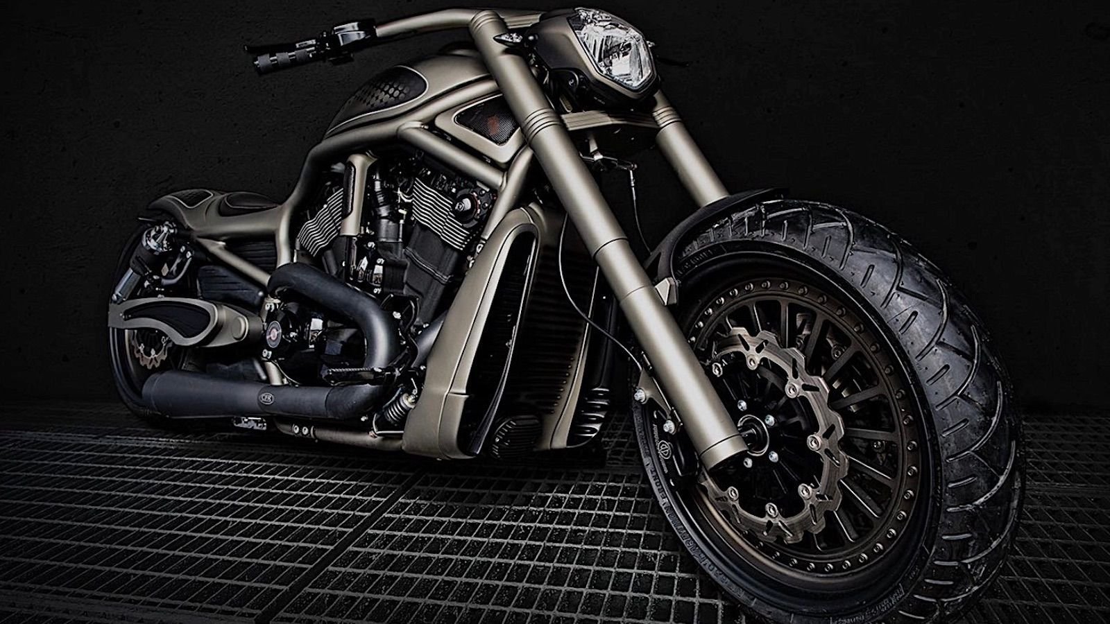 Custom V-Rod Looks Like It Came From Another World | Hdforums