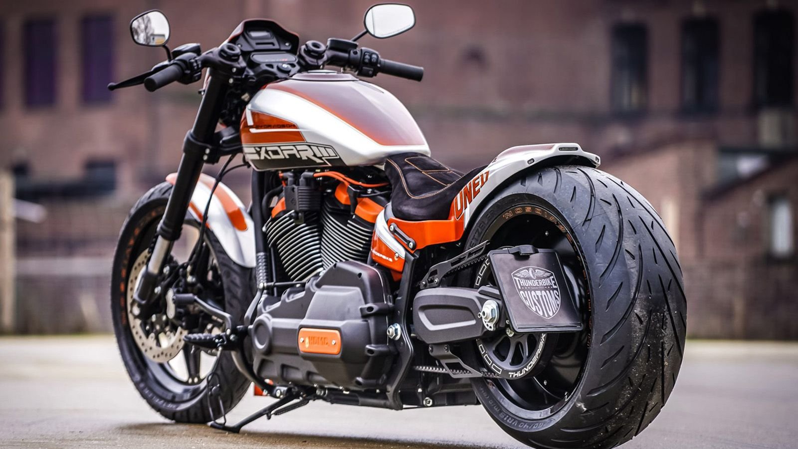 Glossy FXDR is All Show AND All Go | Hdforums