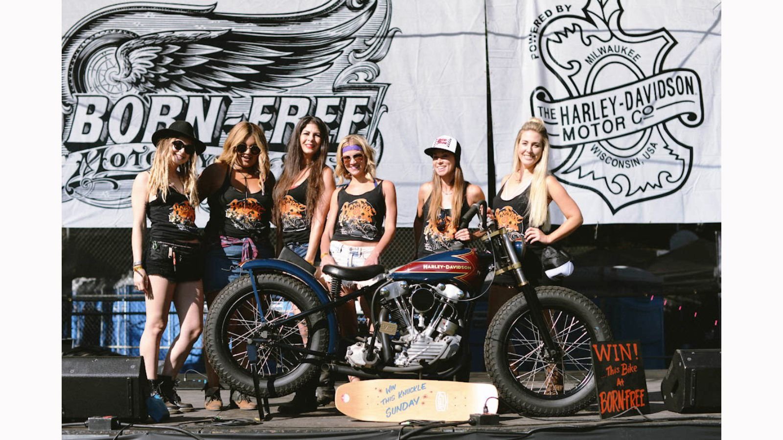 Images from the 9th Annual Born Free Motorcycle Show | Hdforums