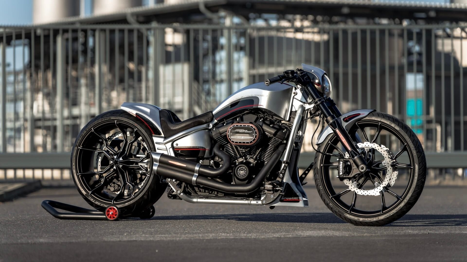 Thunderbike’s GP-Monza Is a Stunning High Dollar Breakout Build | Hdforums