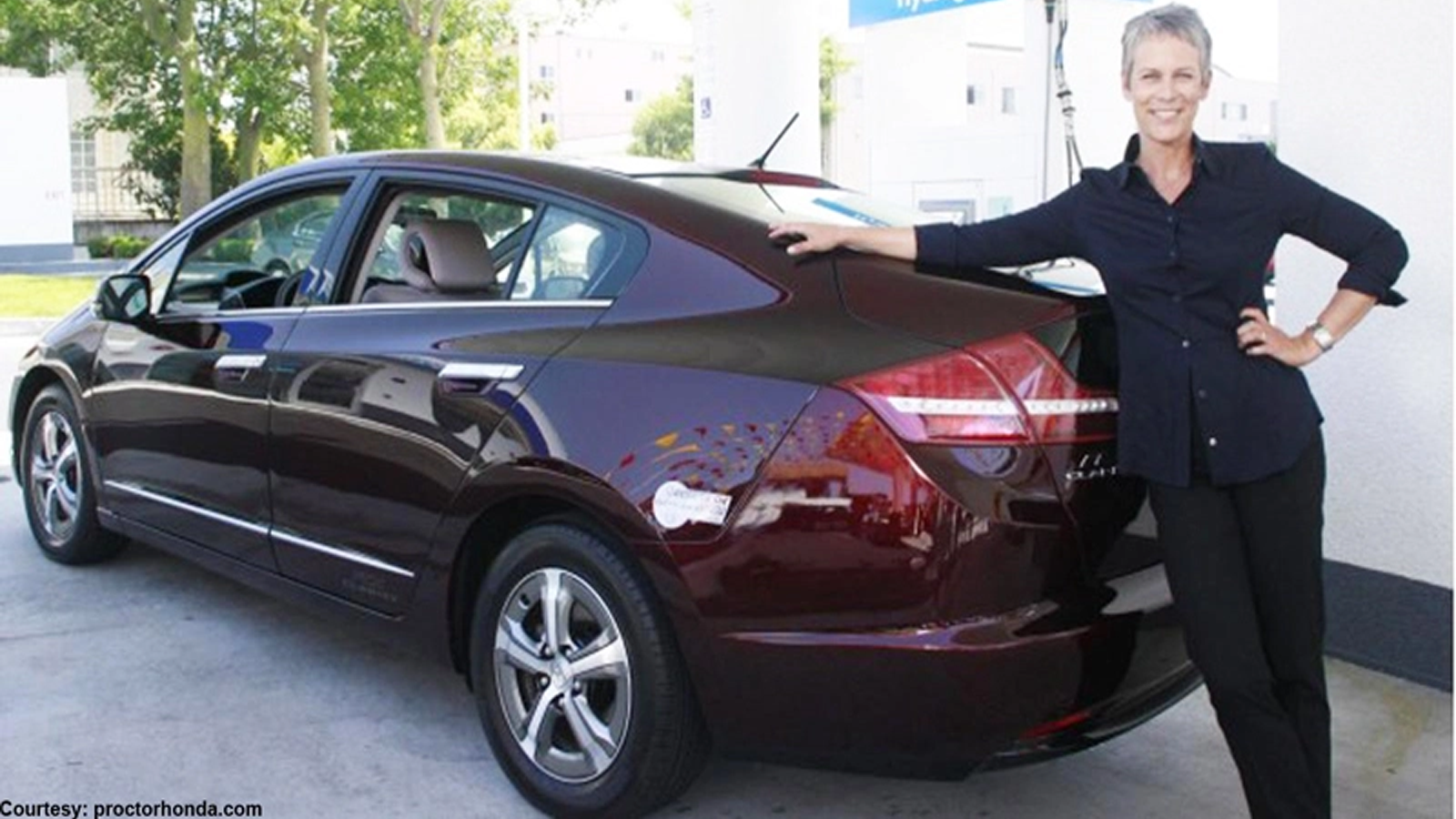 6 Celebrities Who Drive Hondas | Honda-tech