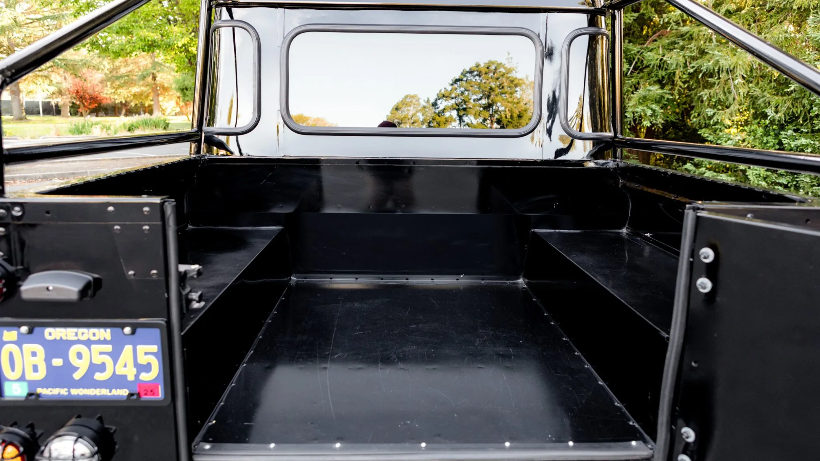 Modernized LS3 Powered Land Rover Defender is Pure Awesomeness | Ls1tech